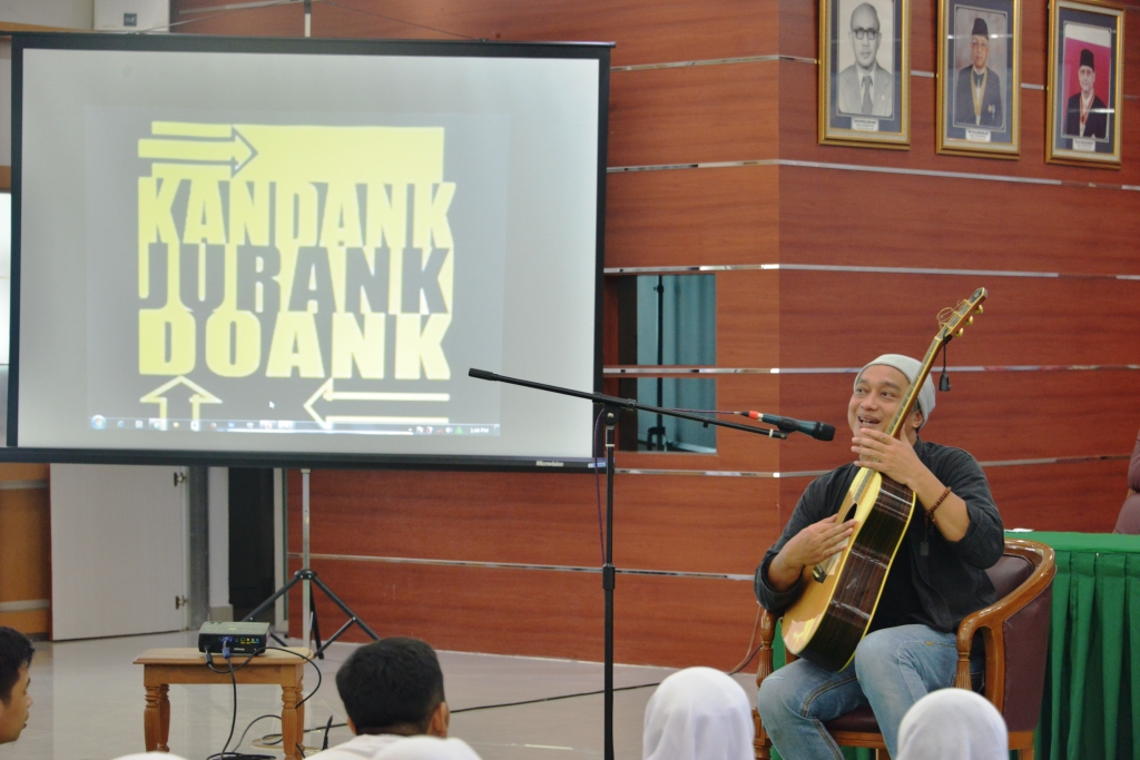 Lebih Dekat Dengan Alam dan Tuhan, Bersama Dik Doank